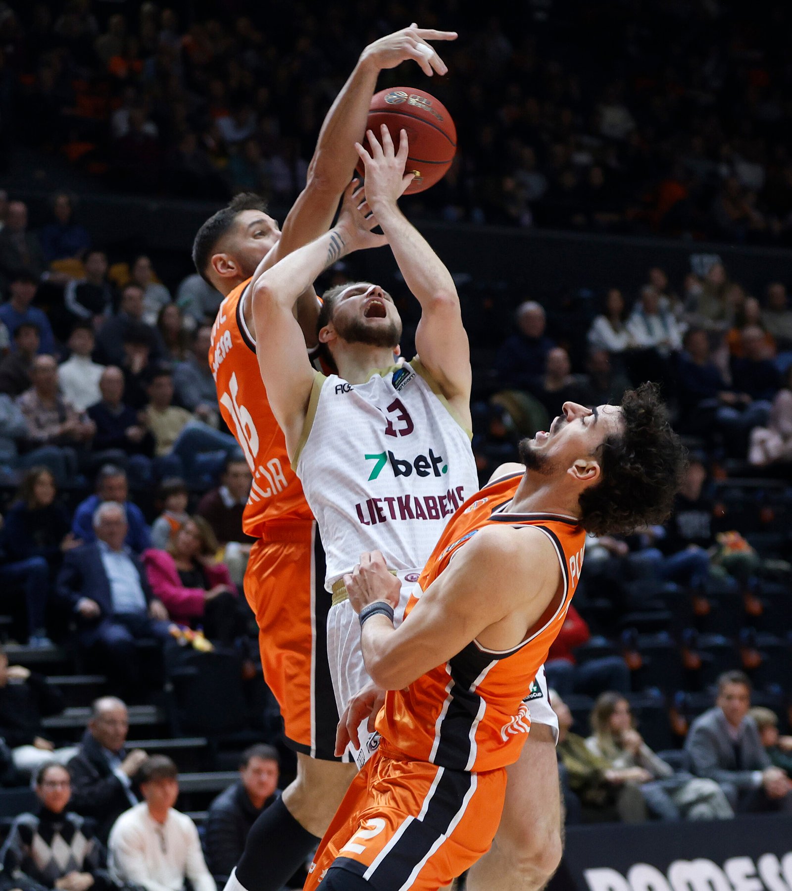 Valencia BC-Lietkabelis: El conjunto taronja pierde el invicto de manera inesperada