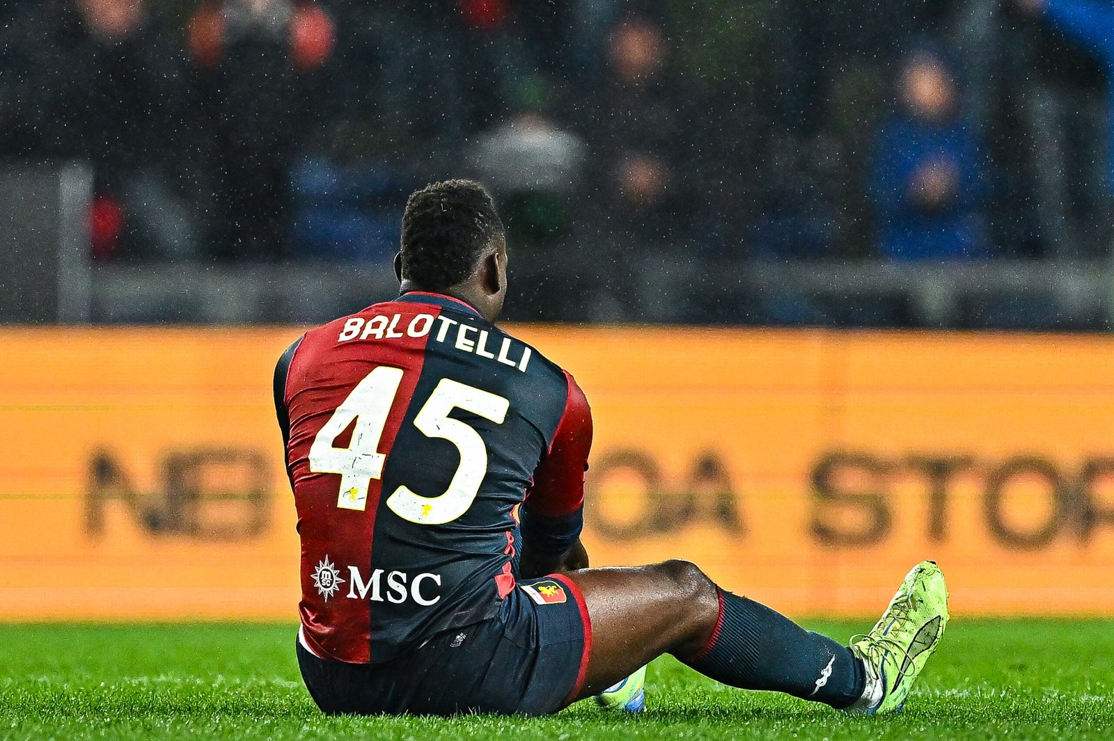 Mario Balotelli, ¿adiós al Genoa dos meses después?