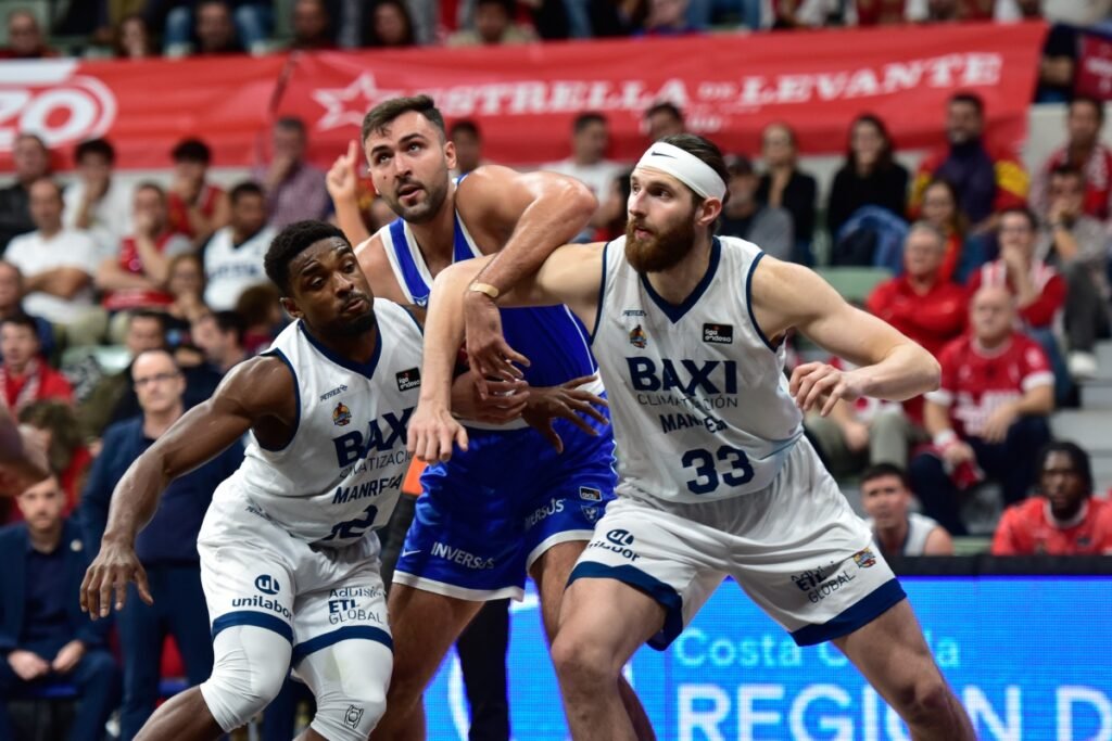 El UCAM Murcia se hace más fuerte con Cate y DeJulius