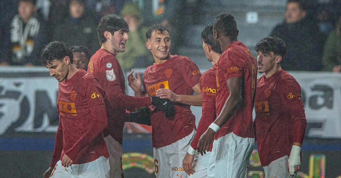 Burgos CF 0-2 Valencia CF: El Valencia vuelve a sonreir – Agente Libre ...